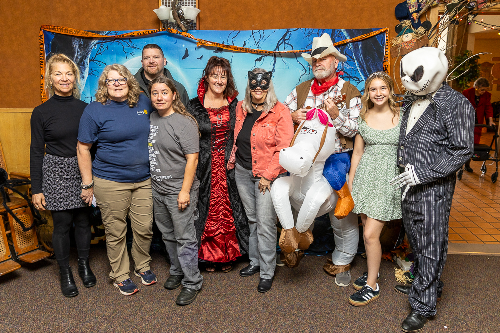 THS Senior leads Annual Rotary Senior Citizen Prom to another exciting ...