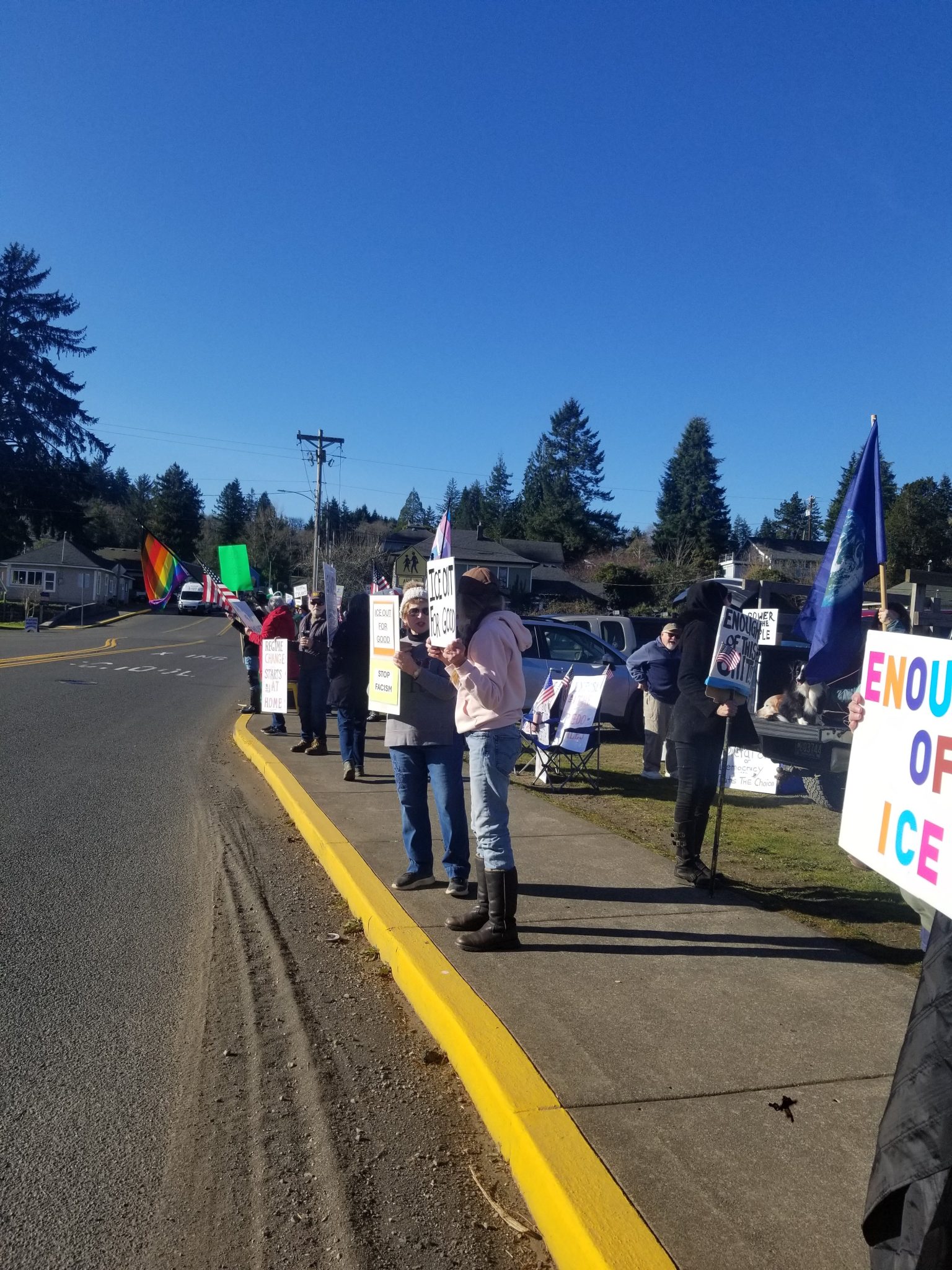 NORTH COUNTY RESISTANCE ROCK STARS WEEKLY PROTESTS IN NEHALEM ...